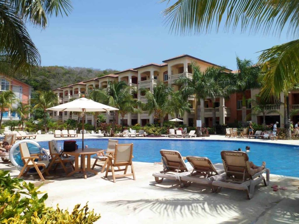 Infinity Bay Resort - Day Pass (Bronze Package)