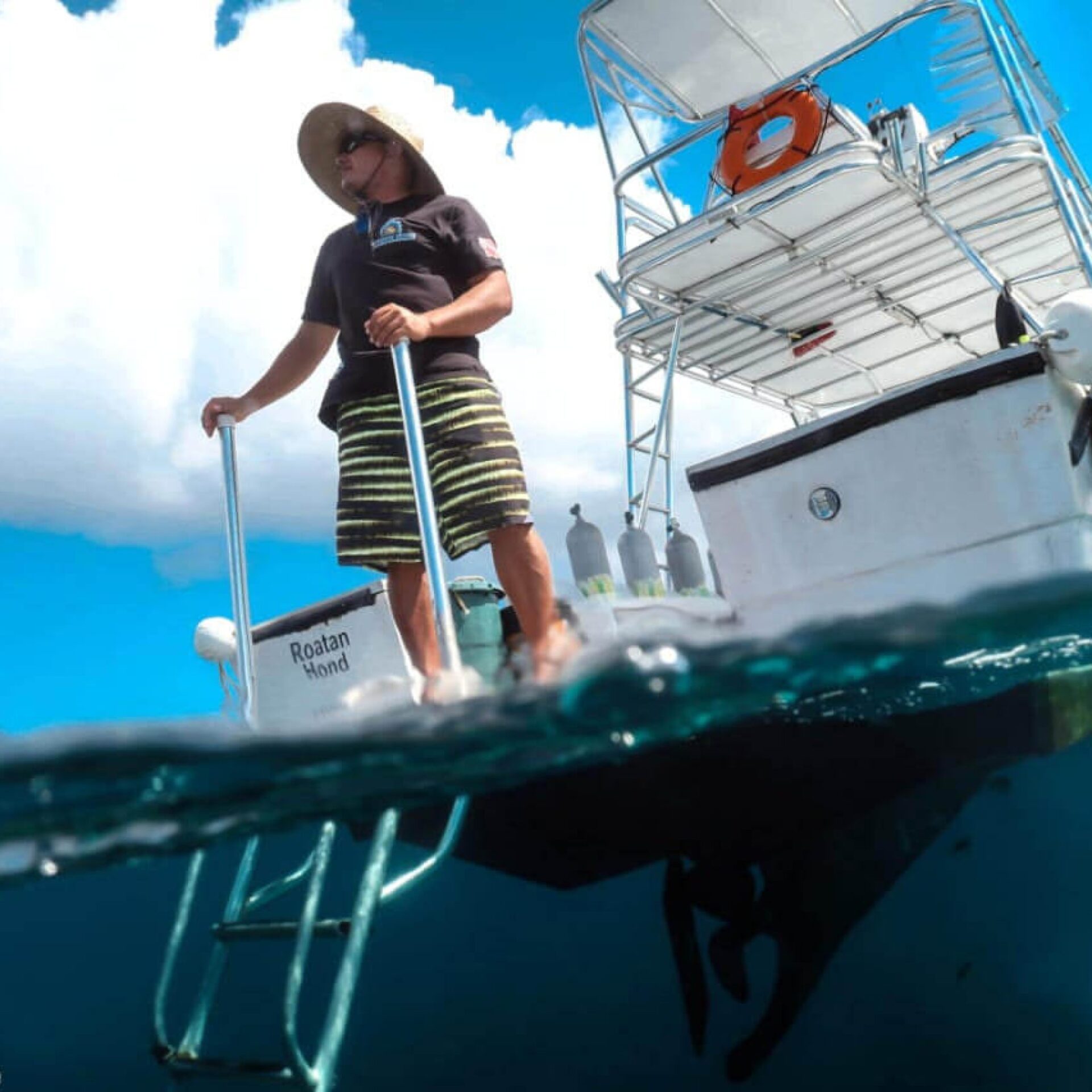 Sol Y Mar Beach Club | Roatan, Honduras